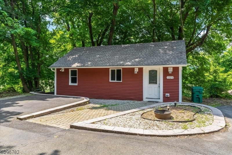 132 Sparta Ave, Newton, NJ 07860 - House Rental in Newton, NJ ...