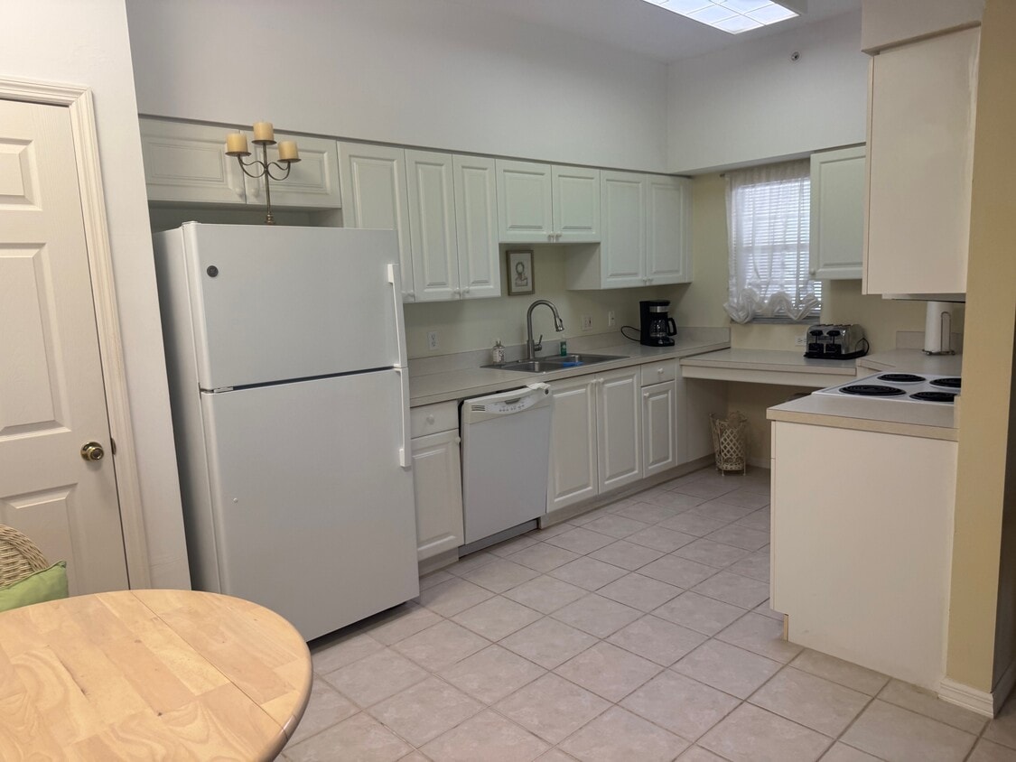 4220 Central Sarasota Pky Unit 1216, Sarasota, FL 34238 - Condo for ...