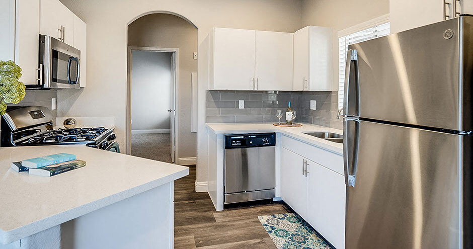 Bella Solara Apartment Homes - 7101 Smoke Ranch Rd Las Vegas, NV 89128 ...