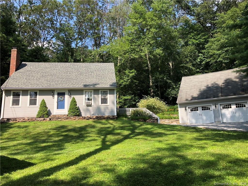 12 Forest Dr, Colchester, CT 06415 - House Rental in Colchester, CT ...