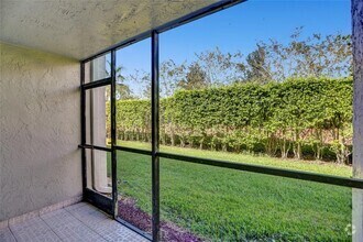 Coconuts Apartments for Rent with Extra Storage - Weston, FL - 21 ...