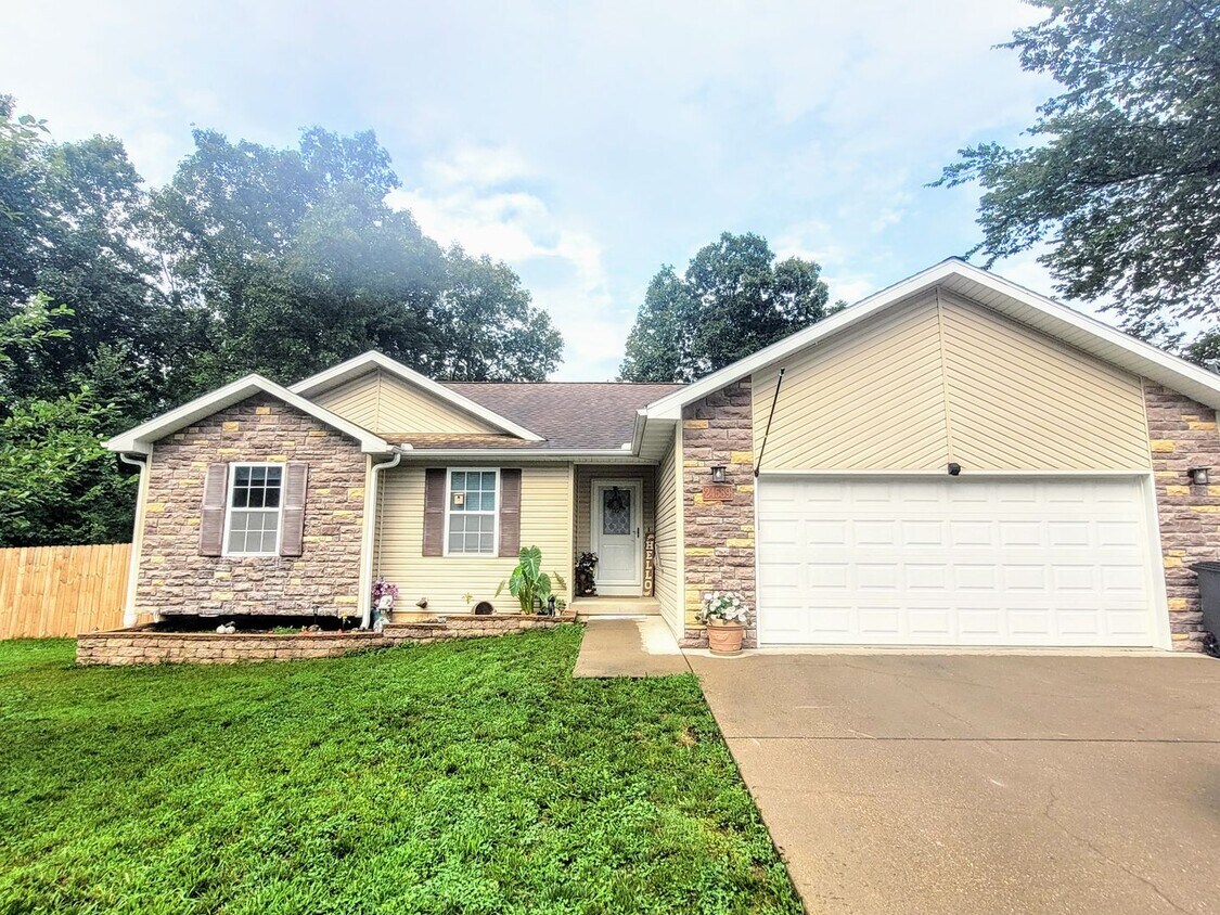 24589 Topaz Ln, Saint Robert, MO 65584 - House Rental in Saint Robert ...