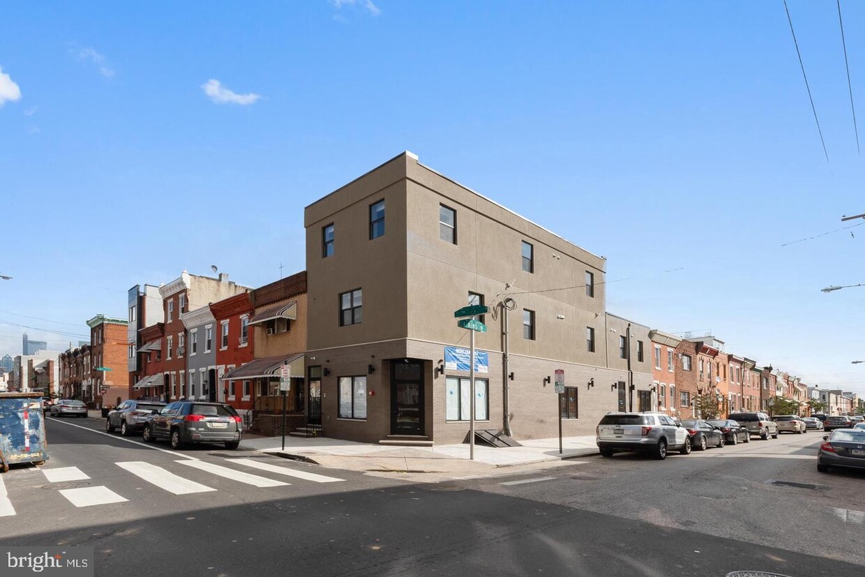 1439 S 20th St Unit B, Philadelphia, PA 19146 - Room for Rent in ...