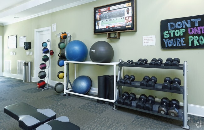 Shadowood - Apartments in Chapel Hill, NC | Apartments.com