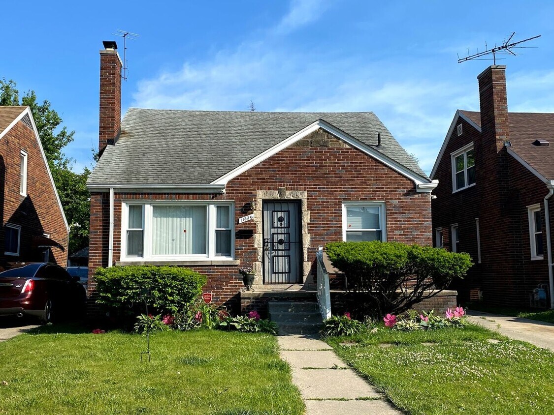 11536 Christy St, Detroit, MI 48205 - House Rental in Detroit, MI ...