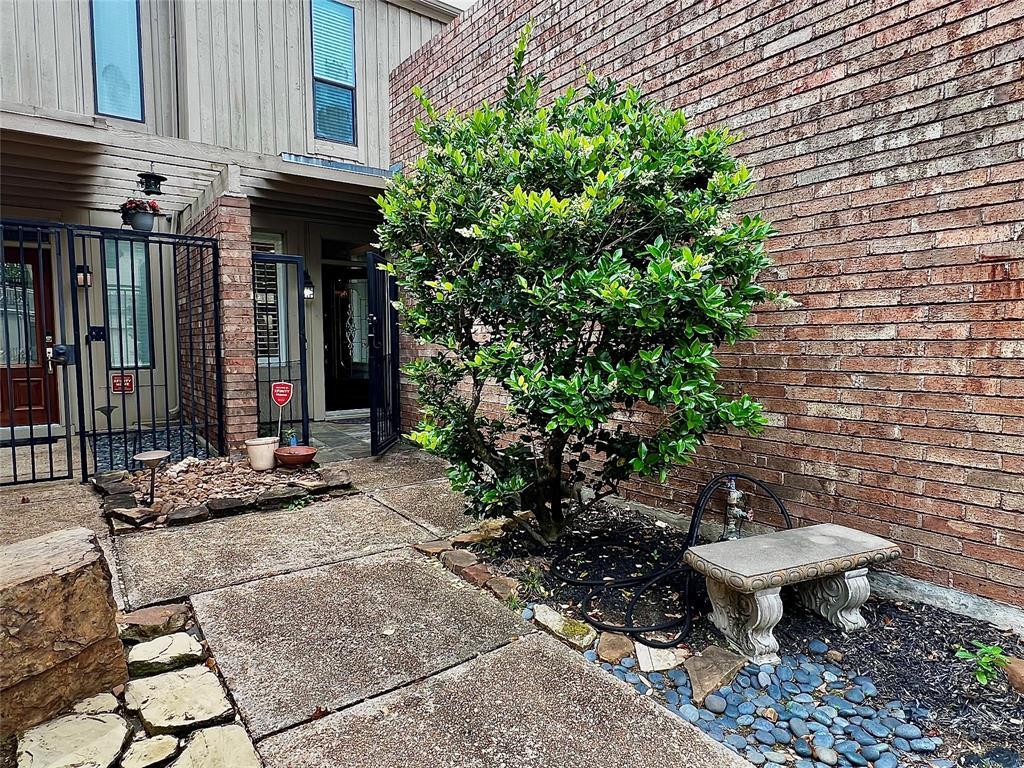 12678 Briar Patch Dr, Houston, TX 77077 - Condo for Rent in Houston, TX | Apartments.com