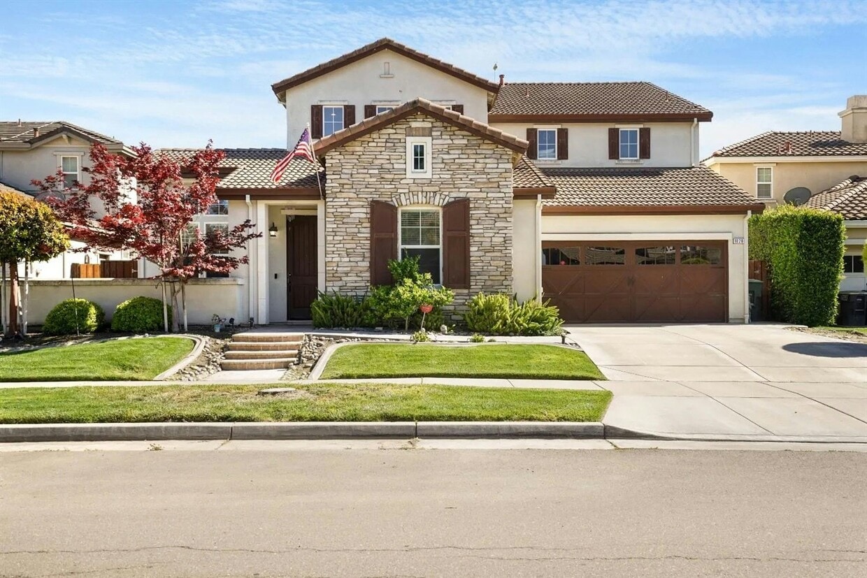 1026 Dry Creek Pl, Lathrop, CA 95330 - House Rental in Lathrop, CA ...