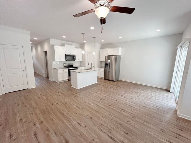 5207 Rockwood Rd, Charlotte, NC 28216 - Condo for Rent in Charlotte, NC ...