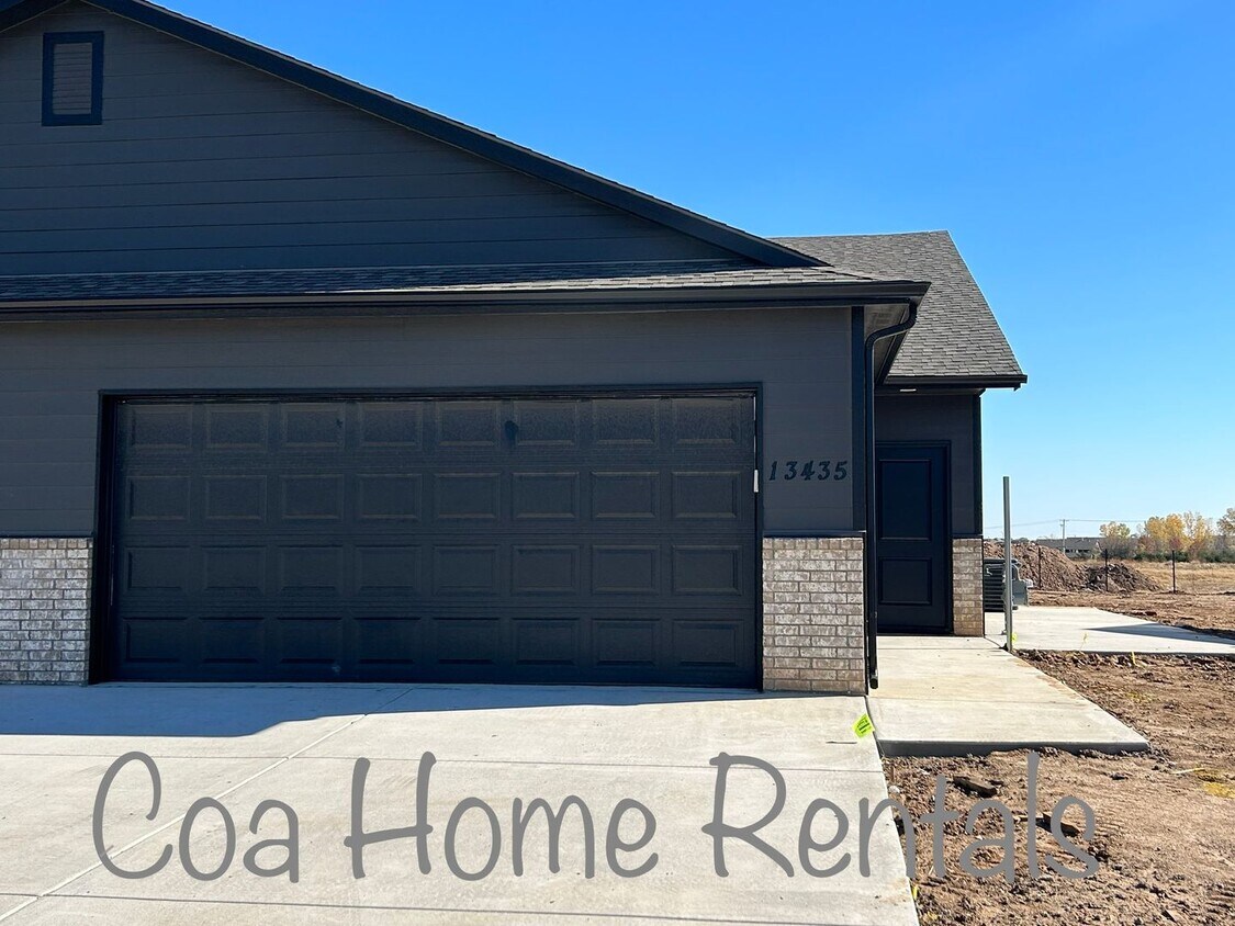 13433 W Haskell Ct, Wichita, KS 67235 - Townhome Rentals in Wichita KS ...