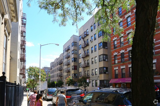 610 W 174th St, New York, NY 10033 Apartments - New York, NY ...