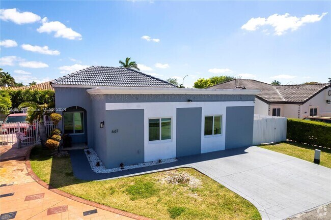 Lake Pointe Houses for Rent with a Swimming Pool - Miami, FL - 5 Homes