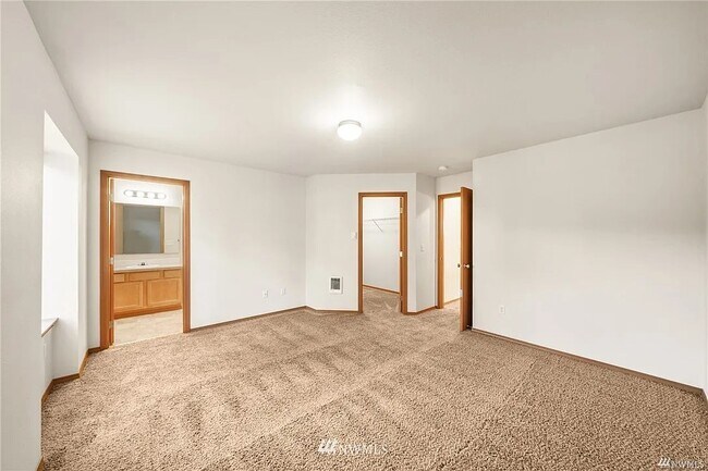 14882 36th Avenue Ct E Unit 10, Tacoma, WA 98446 - Condo for Rent in ...