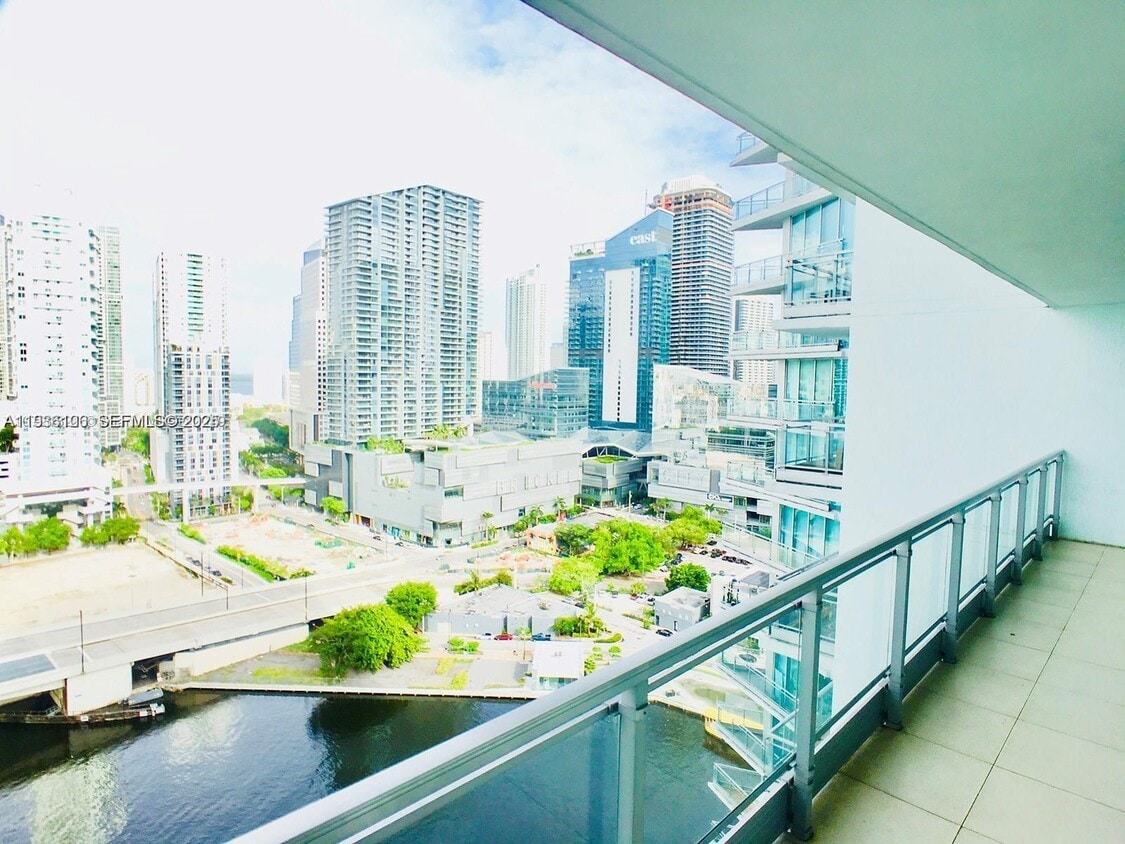 92 SW 3rd St Unit 2312, Miami, FL 33130 - Condo for Rent in Miami, FL ...