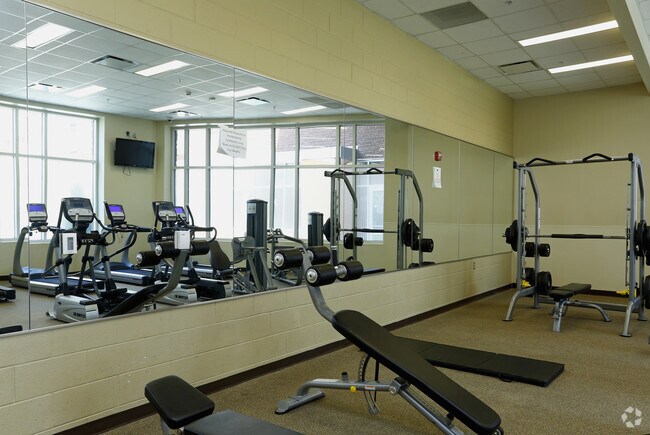 NC State University Wolf Ridge Apartments Rentals - Raleigh, NC ...