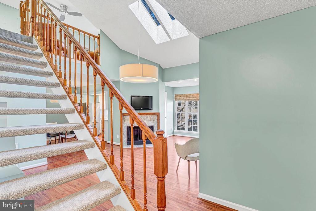 12106 Greenway Ct Unit 301, Fairfax, VA 22033 - Room for Rent in ...