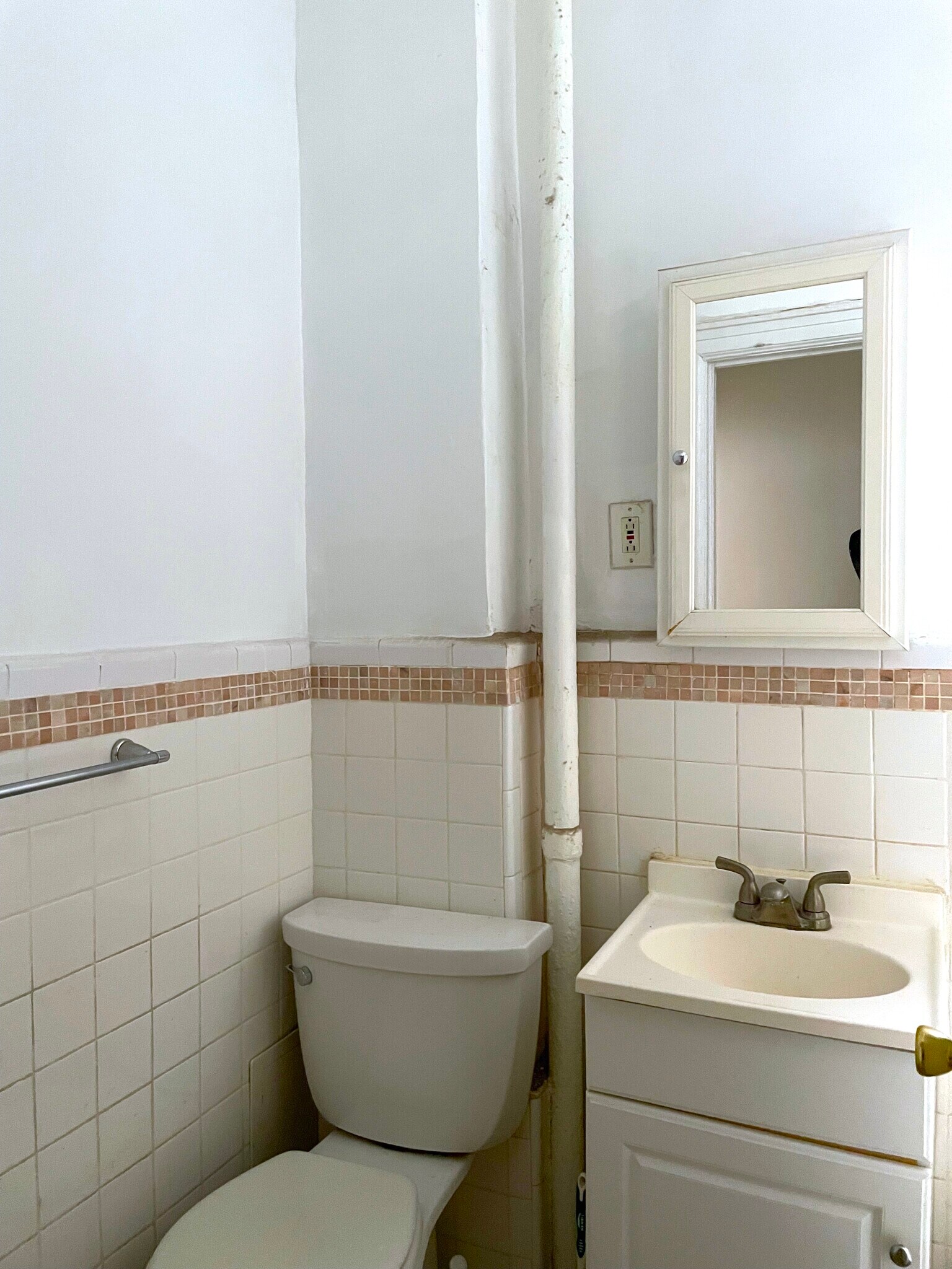 676 Riverside Dr Unit 4-EE2, New York, NY 10031 | Apartments.com