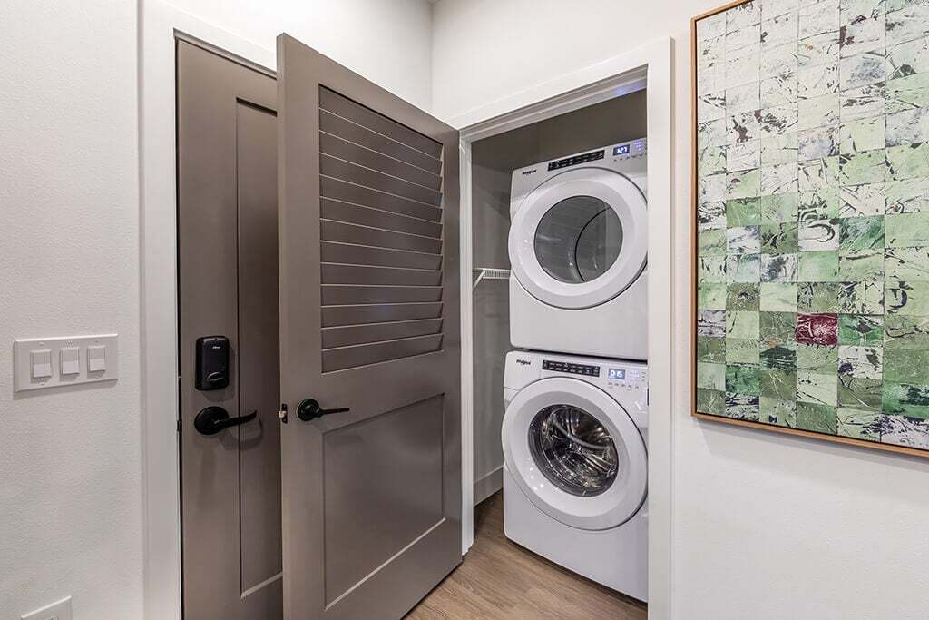 The Brynn Apartments - 12430 Ne 120th St Kirkland, WA 98034 ...