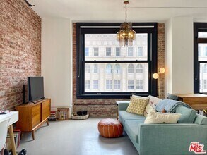 Historic Downtown LA Apartments for Rent with a Living Room - Los ...