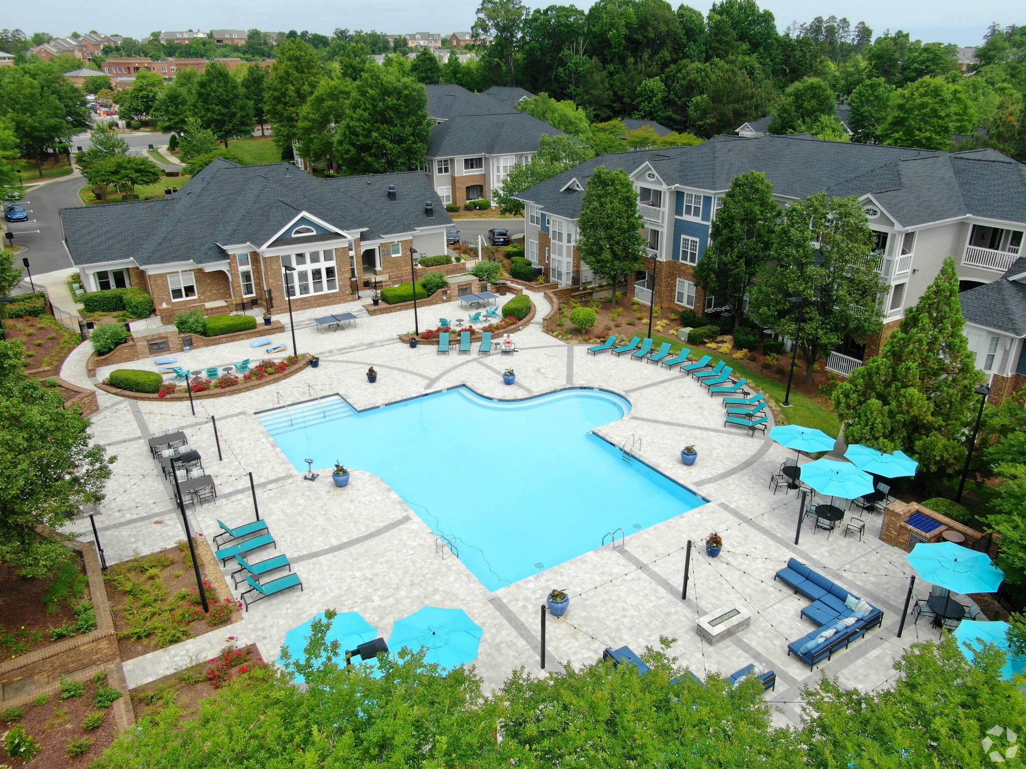 The Reserve at Meadowmont Apartments and Townhomes - 100 Village ...