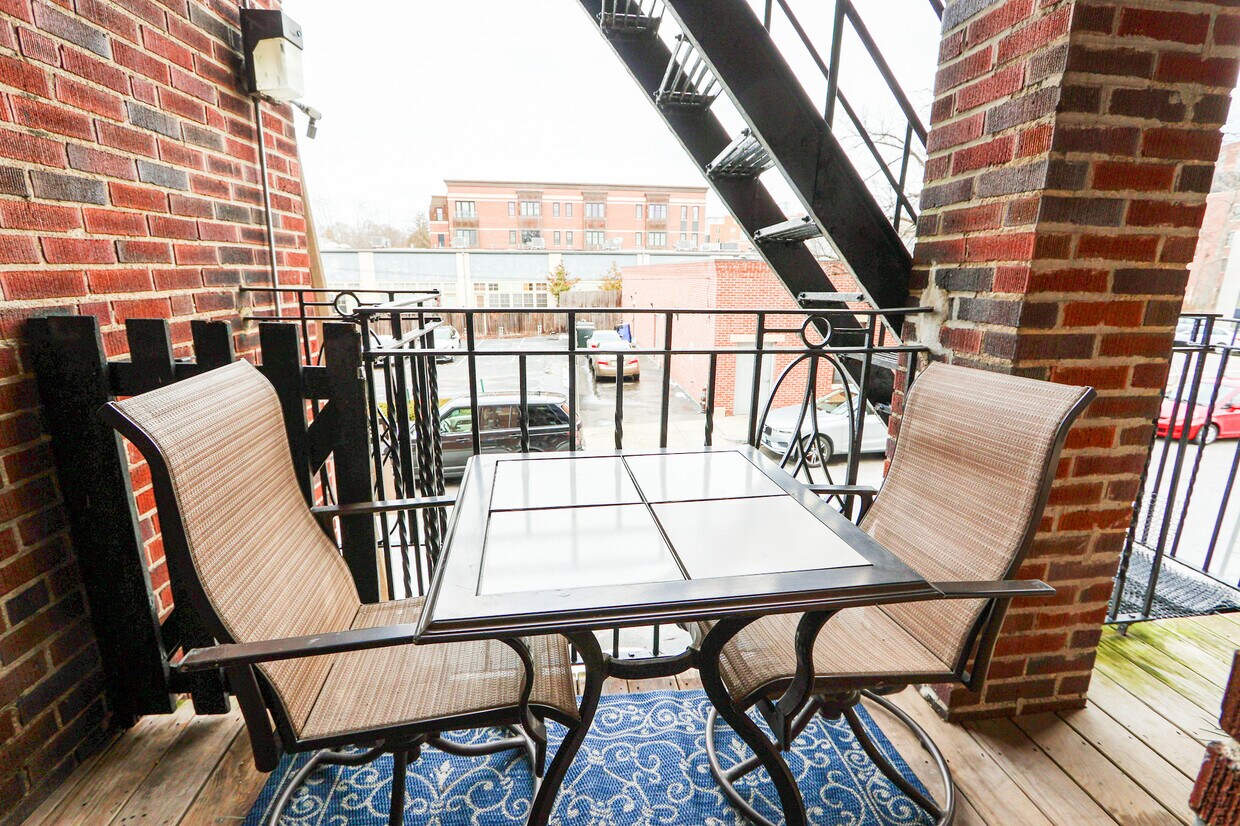 18 Chestnut Ave Unit 6, Boston, MA 02130 - Condo for Rent in Boston, MA ...