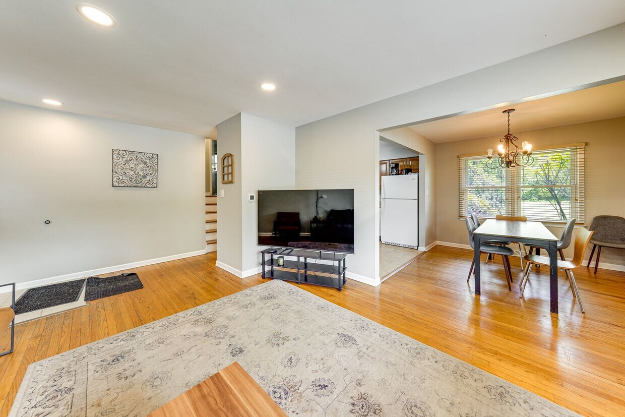1421 N Washington St Unit SI ID1578981P, Naperville, IL 60563 ...