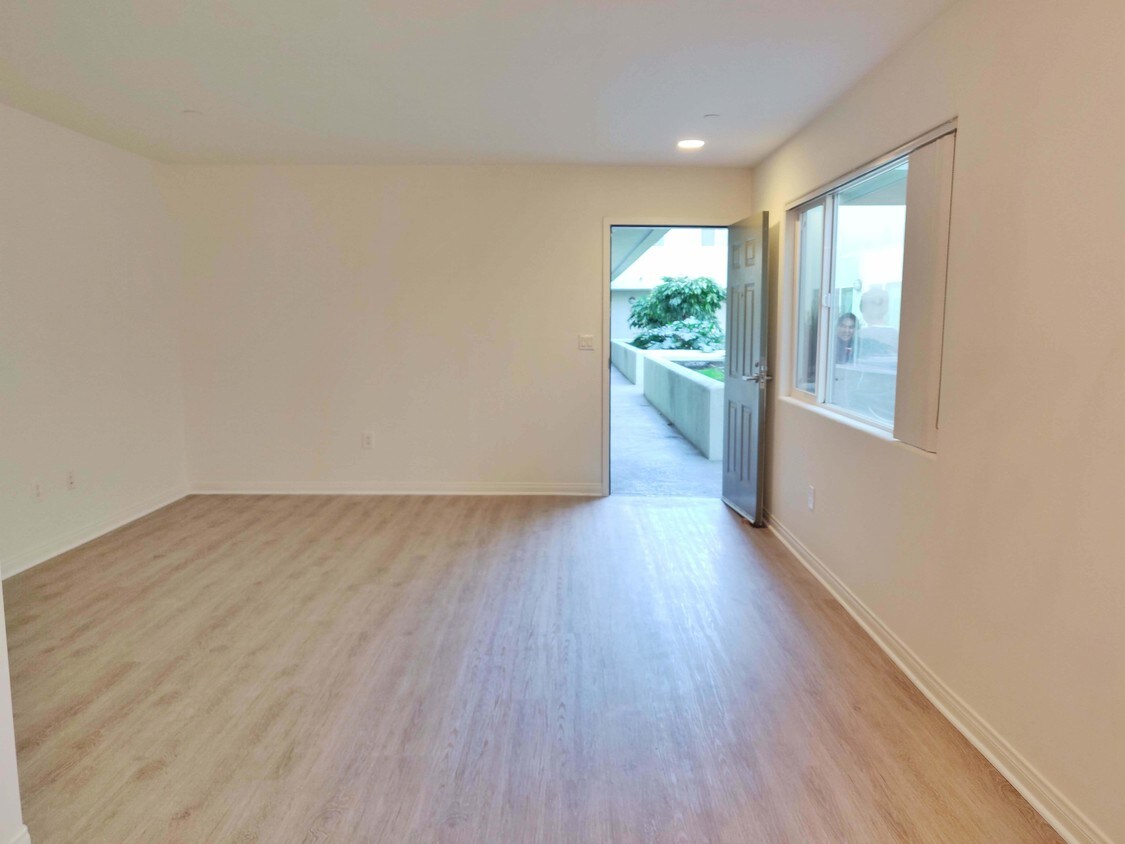 326 S Westlake Ave Unit 102, Los Angeles, CA 90057 - Room for Rent in ...