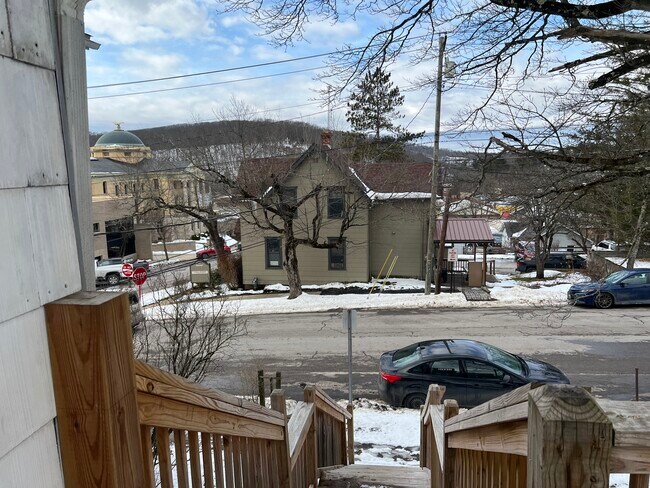 Apartments for Rent with High Ceilings in Albright WV | Apartments.com