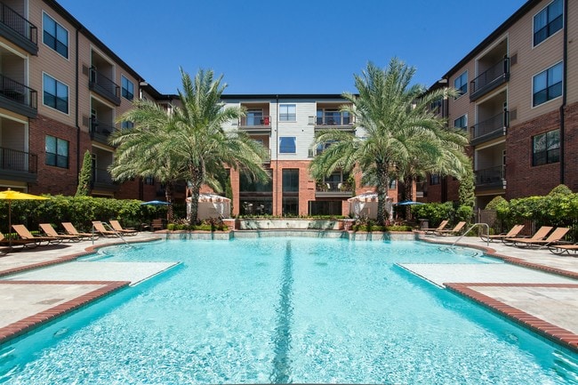 West 18th Lofts Apartments - Houston, TX | Apartments.com