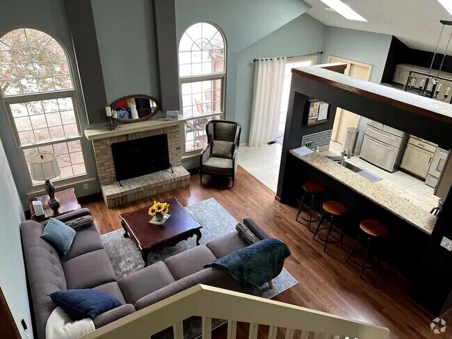 Oak Valley Ranch Apartments for Rent with Parking - Colorado Springs ...