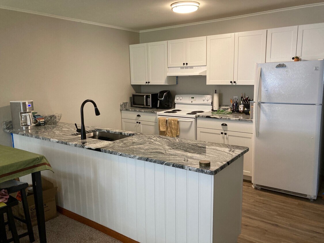 43 Stephanie Ln, Queensbury, NY 12804 - Townhome Rentals in Queensbury NY | Apartments.com