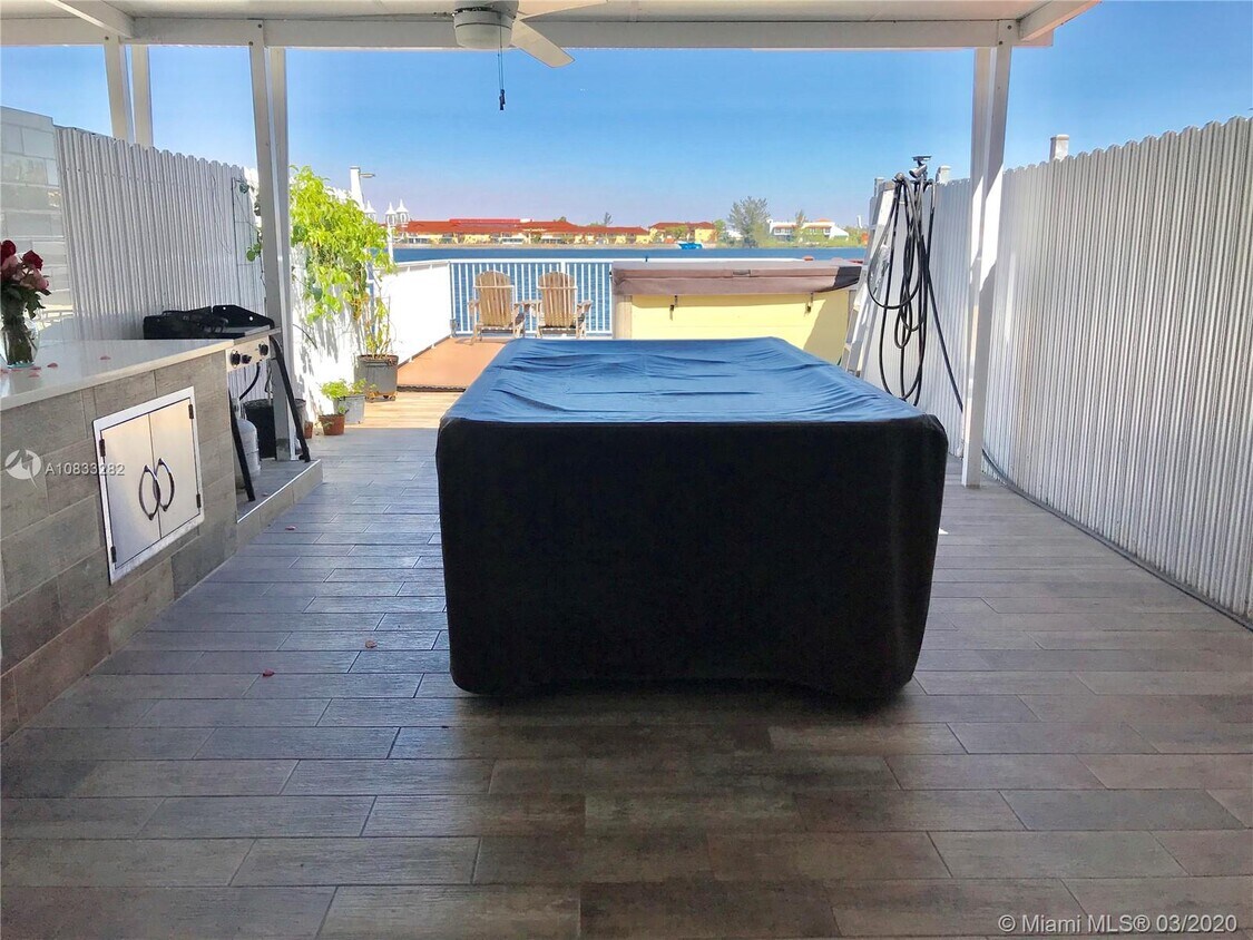 9837 W Okeechobee Rd Unit 805, Hialeah, FL 33016 - Condo for Rent in ...