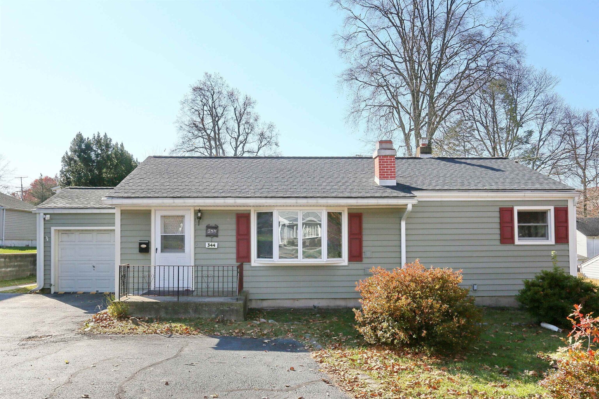 344 Oradell Ave, Paramus, NJ 07652 - House Rental in Paramus, NJ ...