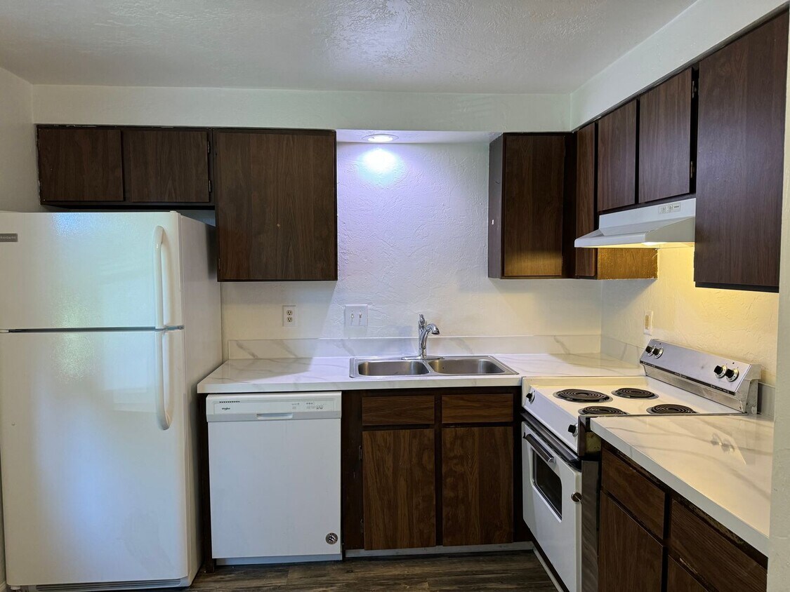 1325 18th St Unit #1, Springfield, OR 97477 - Room for Rent in ...