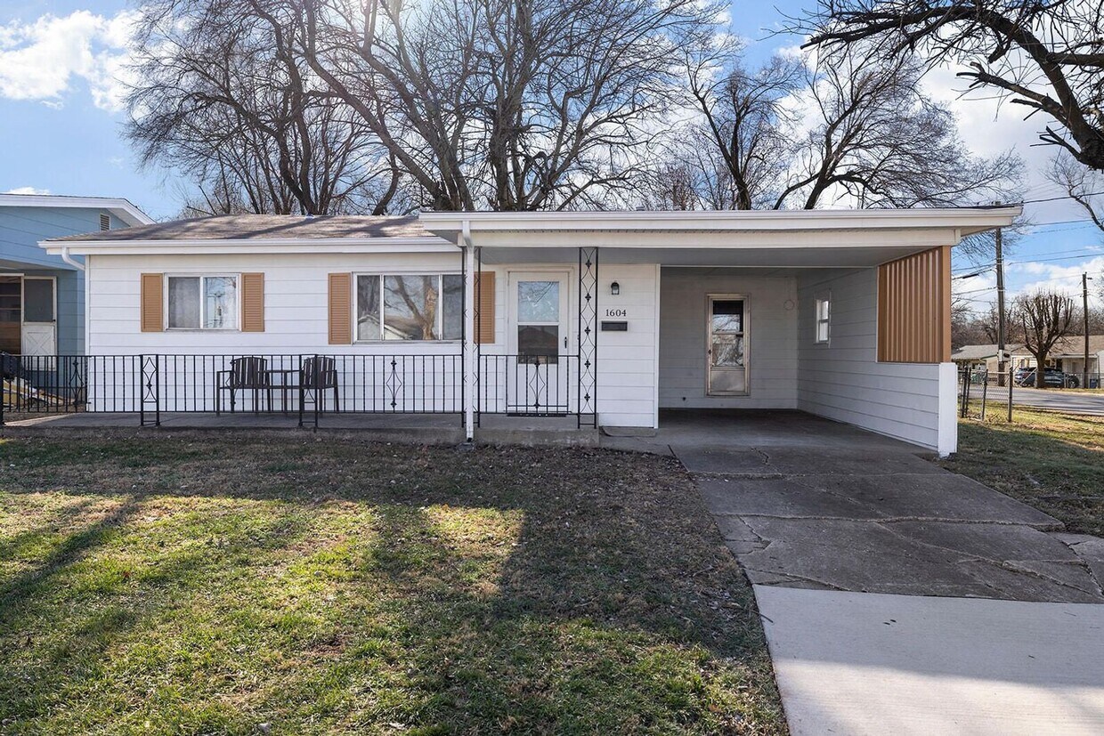 1604 E Nora St, Springfield, MO 65803 - House Rental in Springfield, MO ...