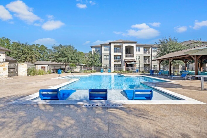 Oaks Of Kyle Apartments