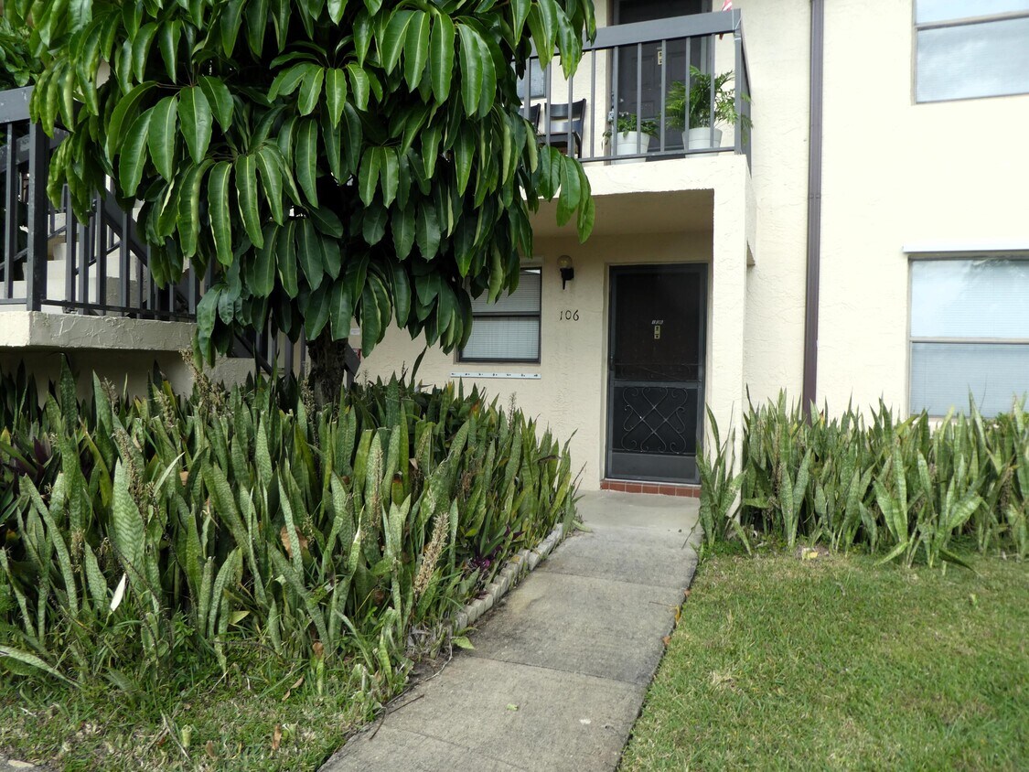 7113 Golf Colony Ct Unit 106, Greenacres, FL 33467 - Condo for Rent in ...