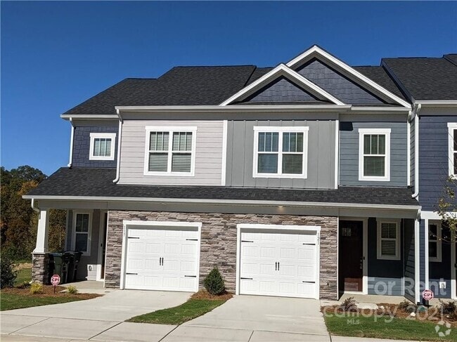 Best Luxury Downtown Concord Apartments for Rent - Concord, NC - 1 ...