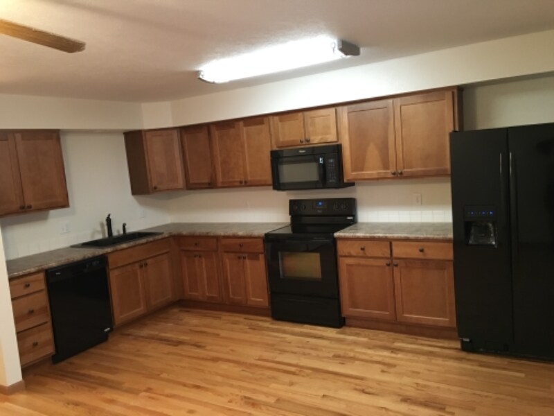 1431 S Nebraska Ave Unit 3, Casper, WY 82609 | Apartments.com