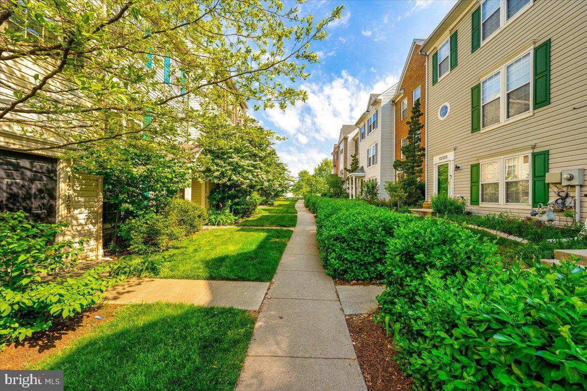 12121 Amber Ridge Cir, Germantown, MD 20876 - Townhome Rentals in ...