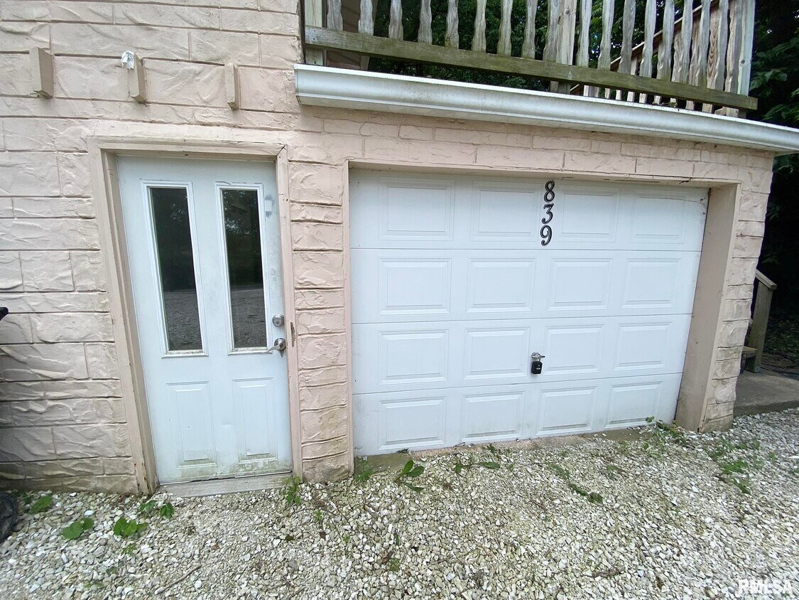 839 Kim Moor Rd, Peoria, IL 61605 - Townhome Rentals in Peoria IL ...