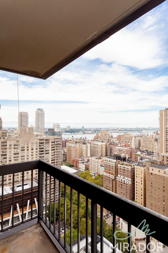 Tower 67 Apartments - New York, NY | Apartments.com