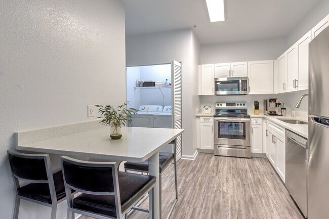 Gainesville Place - Apartments at 2800 SW 35th Pl Gainesville, FL ...