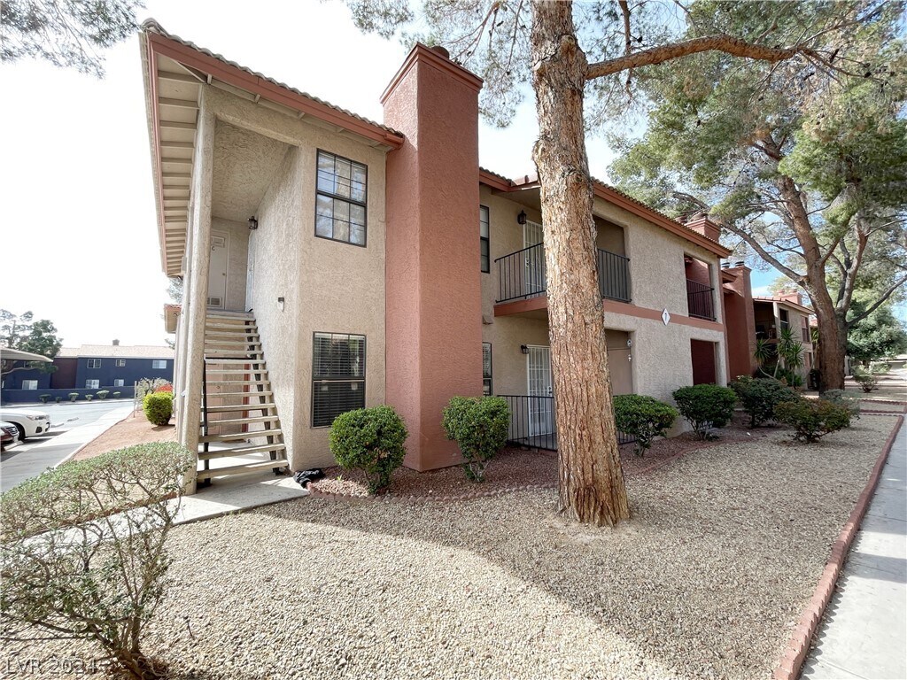 5576 W Rochelle Ave. Unit 7A, Las Vegas, NV 89103 - Condo for Rent in ...