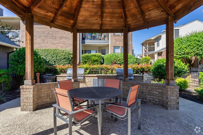 Ridgeview Place Apartments - 3725 W Northgate Dr Irving, TX ...