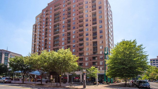 Virginia Square Apartments - Arlington, VA | Apartments.com
