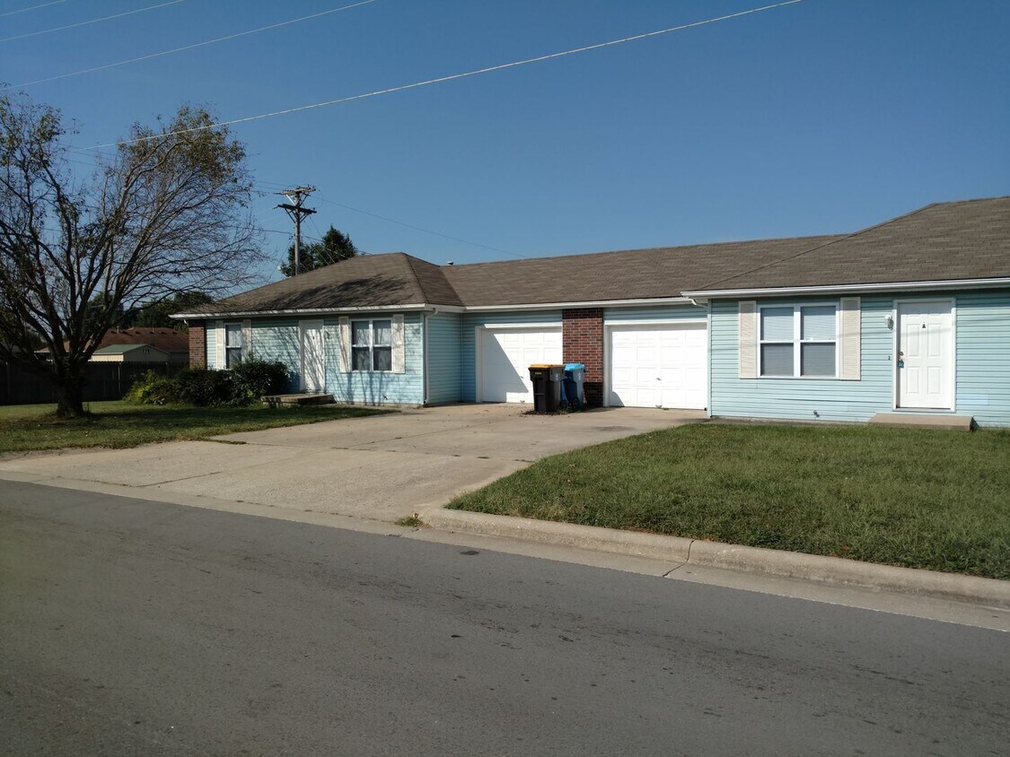 1500 W Rainey St Unit B, Ozark, MO 65721 - Room for Rent in Ozark, MO ...