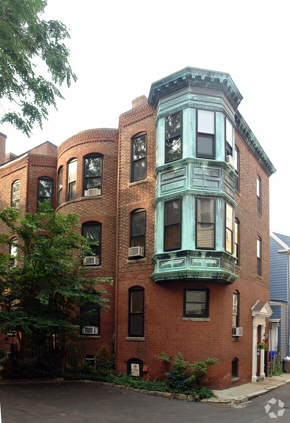 1 Arnold Cir, Cambridge, MA 02139 - 1 Arnold Cir Cambridge, MA 02139 ...
