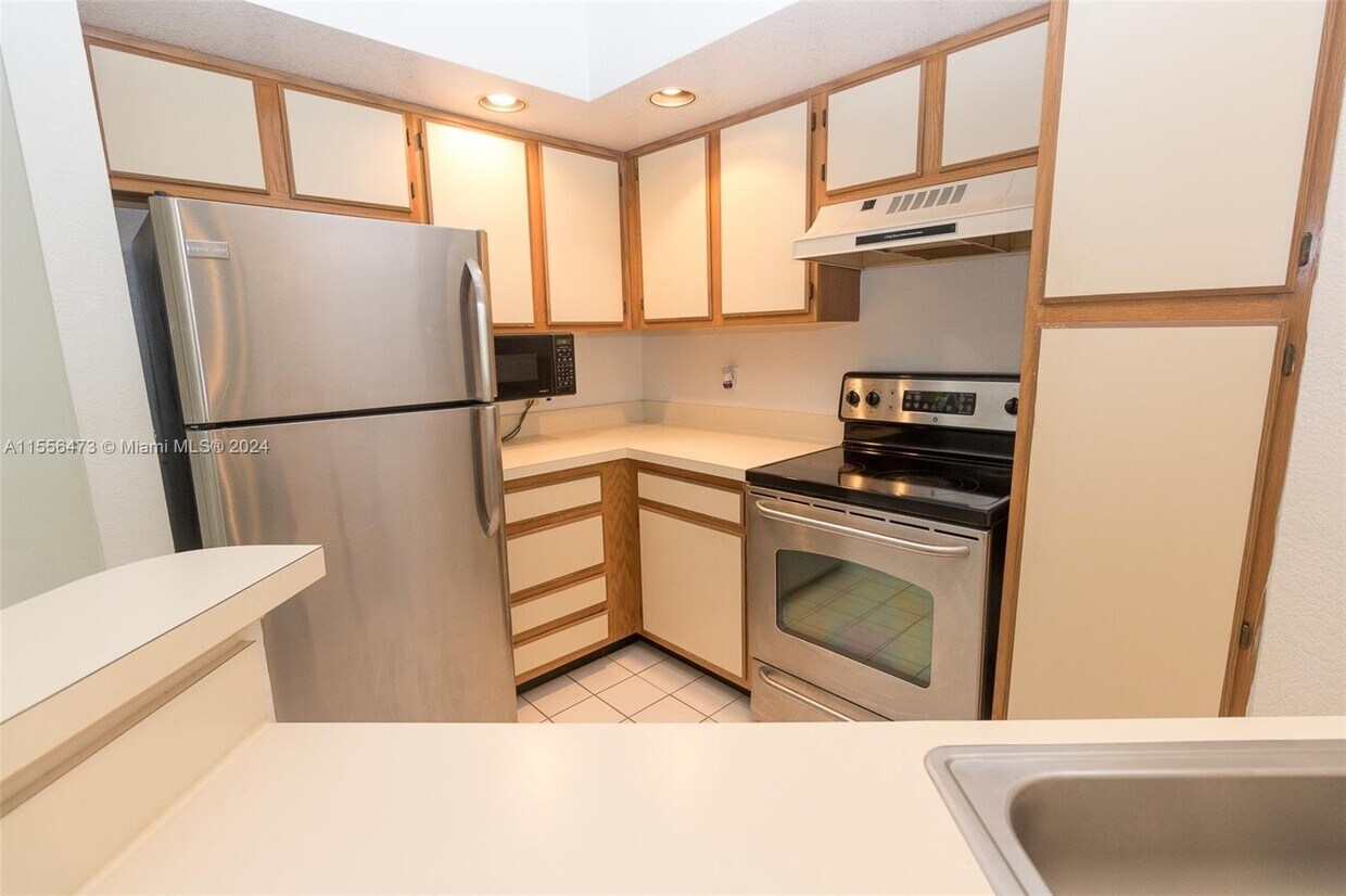 12510 Vista Isles Dr Unit 1226, Sunrise, FL 33325 - Condo for Rent in ...