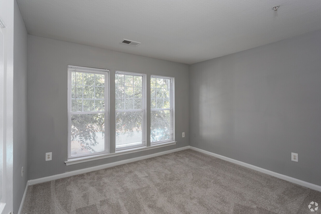 Ashford Meadows - 2551 Cornelia Rd Herndon, VA 20171 | Apartments.com