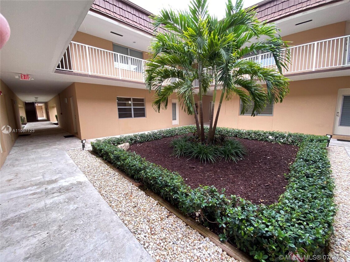 5401 SW 77th Ct Unit 103E, Miami, FL 33155 - Condo for Rent in Miami ...
